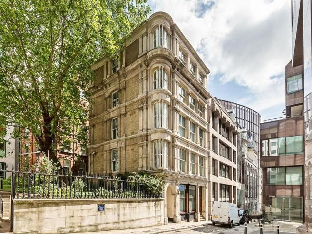 Beautiful two bedroom apartment to rent in The City