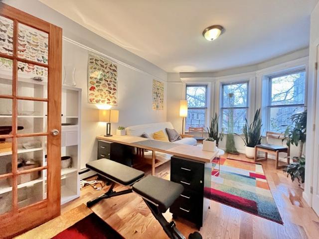 Beautiful two room suite near Prospect Park