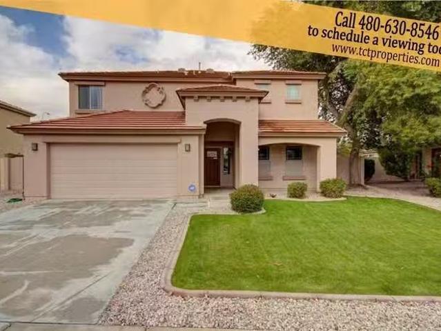 Beautiful Two Story Home in Chandler! 3754 S Tower Ave
