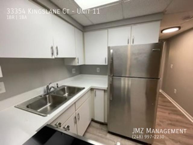 BEAUTIFUL UPDATED APARTMENT IN FARMINGTON!