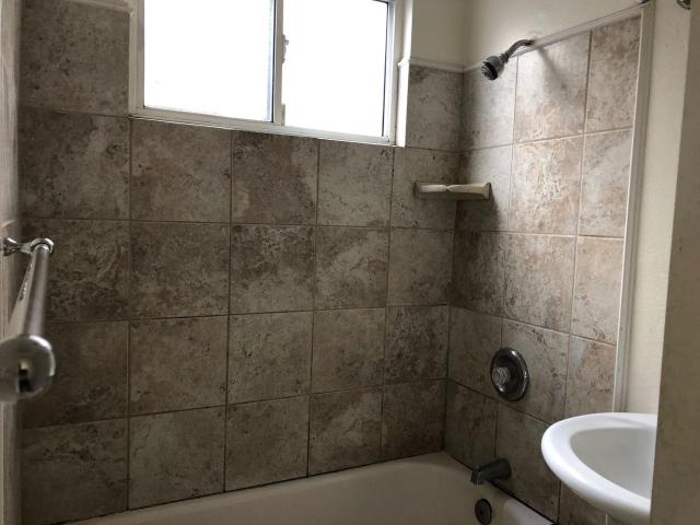 Beautiful Upgraded Studio apartment in the heart of Pacific Beach! 2 Bedroom Apartment for Rent at 2041 Garnet Ave, San Diego, CA 92109 Pacific Beach