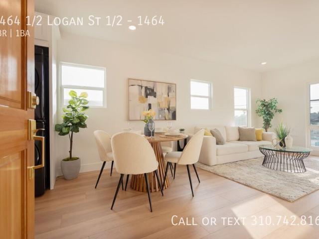 Beautiful upper 2 bedroom apartment