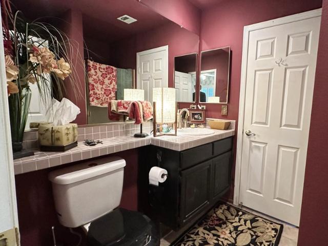 BEAUTIFUL/CLEAN 2 STORY HOME 1 BDRM FOR RENT ON