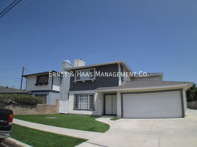 Beautifully Upgraded Townhome with Attached 2 Car Garage!