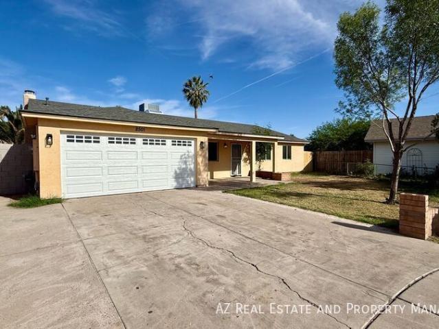 Beautifully Upgraded Phoenix Home with Pool, Designer Kitchen, Bonus Room & Serene Cul de Sac Location