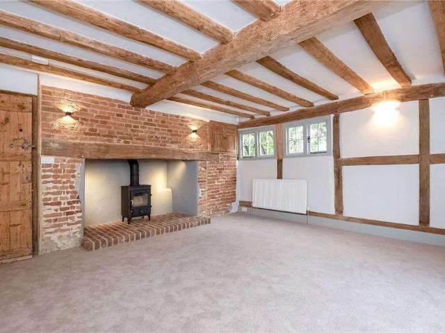 Beautifully extended farmhouse in a stunning rural setting