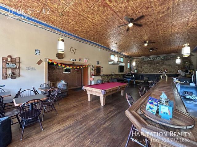 Beautifully furnished 2bed/2bath home + mountain views near downtown Bisbee!