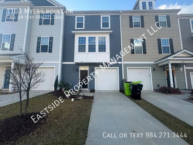 Beautifully maintained 4 bed, 3.5 bath townhouse in one of Morrisville's most convenient locations just minutes from RTP!