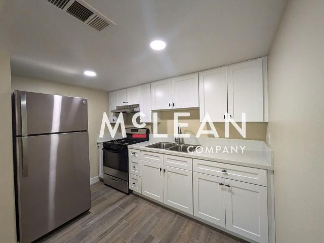 Beautifully Remodeled Complex in Cathedral City! 2 Bedroom Apartment for Rent at 68185 Alcita Rd, Cathedral City, CA 92234