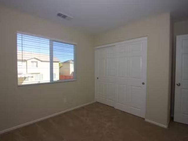 Beautifully Remodeled, Feels Brand New and. Apartments in Ro.
