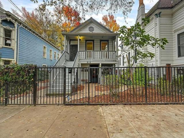 Beautifully Remodeled Midtown Apartment_Walk Every