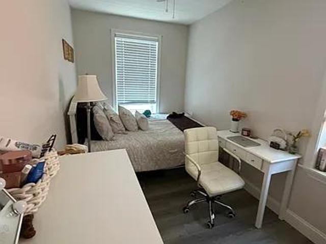 Beautifully Renovated 3 Bedroom, 3 Bath Home