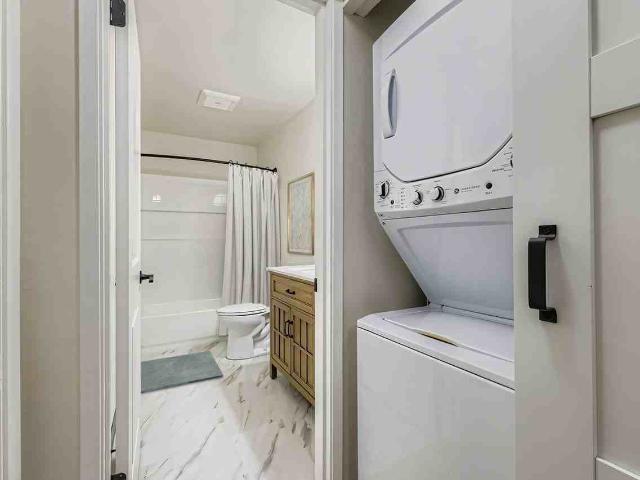 Beautifully Renovated 1 & 2 Bedroom Apartments in Lynnwood! 1 Bedroom Apartment for Rent at 5620 183rd St Sw, Lynnwood, WA 98037