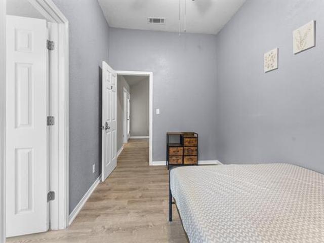 Beautifully renovated Harker Heights home featuring furnished rooms, a cozy TV lounge, and a spacious backyard. Dual occupancy friendly. Mini fridge and TV available for long term tenants