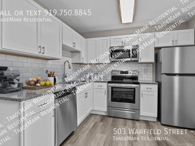 Beautifully Renovated Townhouse in Spring Lake
