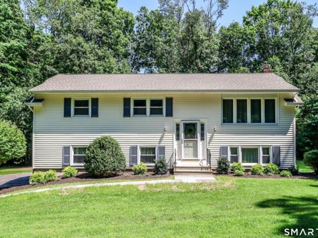 Beaver Bog Rd, New Fairfield, Home For Sale