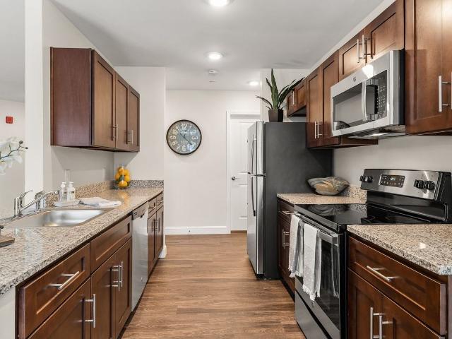 Beaver Brook Crossing Apartments 2 Bedroom Apartment for Rent at 198 Littleton Rd, Chelmsford, MA 01824