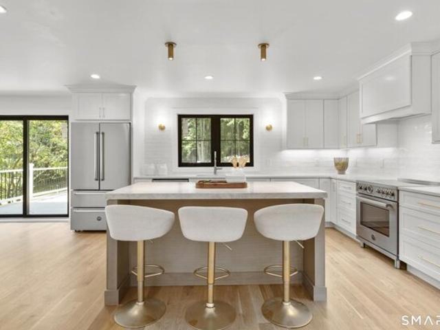 Beaver Brook Rd, Ridgefield, Home For Sale