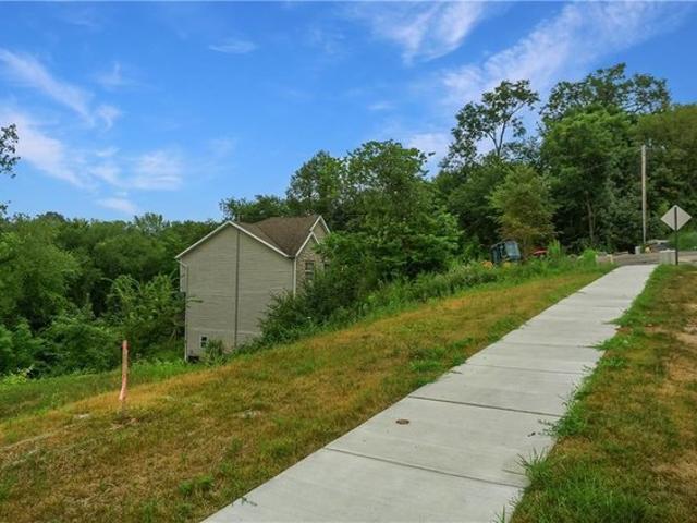 Beaver Grade Rd Lot 8, McKees Rocks, PA 15136