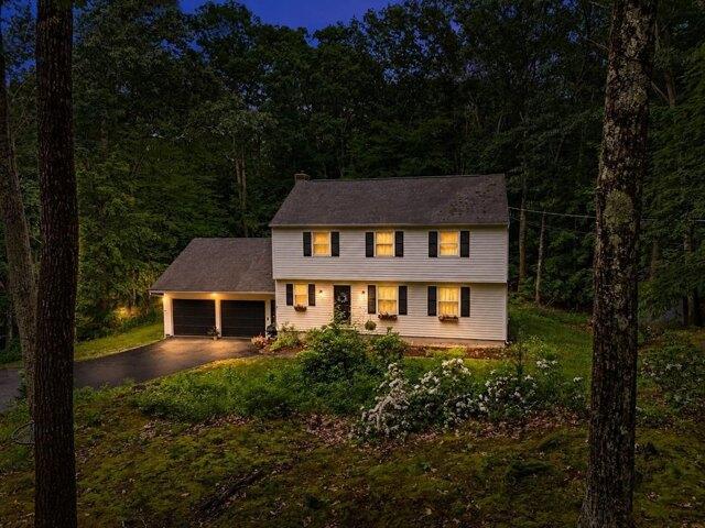 Beaver Ln, Bedford, Home For Sale