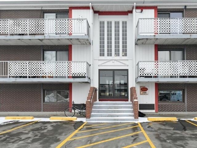 Beaver St Apt,framingham, Condo For Sale