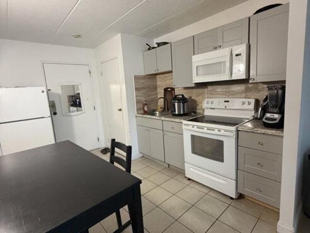 Beaver St Apt,framingham, Condo For Sale