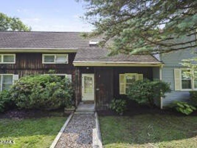 Beaver Pond Mdws, Hancock, Condo For Sale