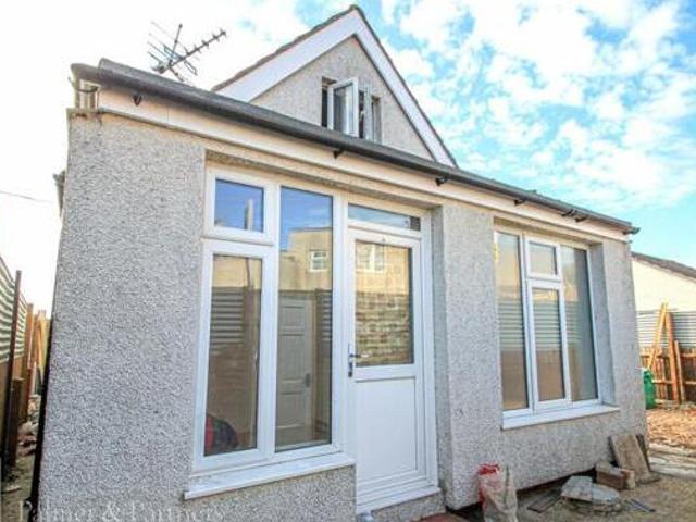 Beach Way, Jaywick, 2 Bedroom Bungalow