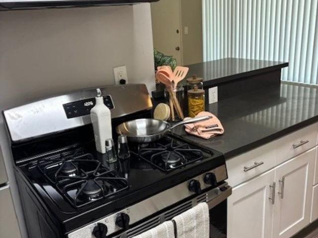 Beach West 1 Bedroom Apartment for Rent at 7661 Baylor Dr, Westminster, CA 92683 Westminster