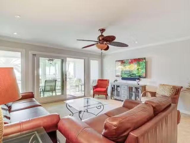 Beach Club Villas