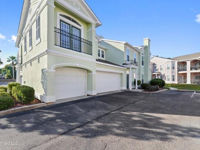 Beach Dr Apt,gulfport, Condo For Sale