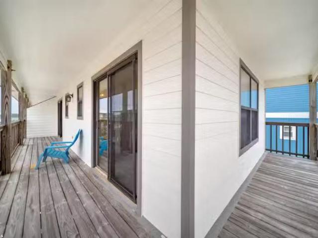 Beach, GULF SHORES, AL 36542