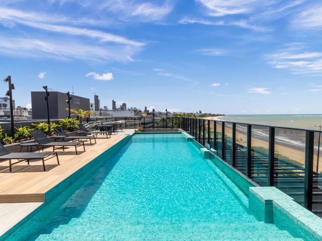 Beach Haus #227 Studio em Bessa por Carpediem