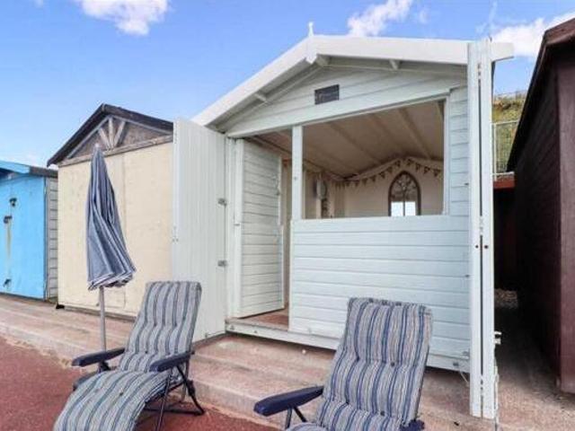 Beach Hut, Kings Avenue, Chalet For Sale