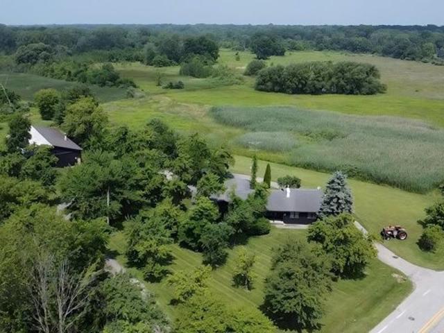 Beach Rd, Port Huron, Home For Sale