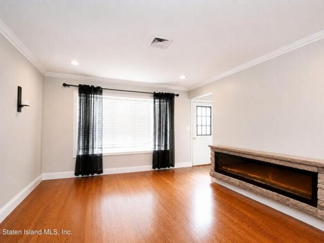 Beach Rd, Staten Island, Home For Sale