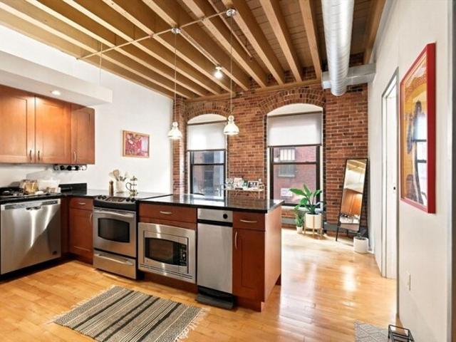 Beach St Unit B, Boston, Condo For Sale