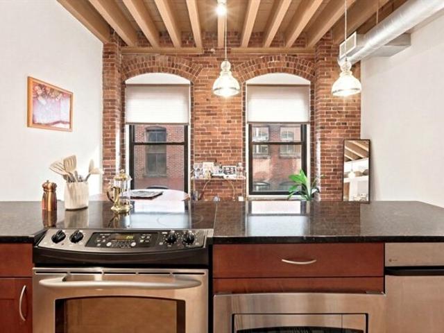 Beach St Unit B, Boston, Condo For Sale