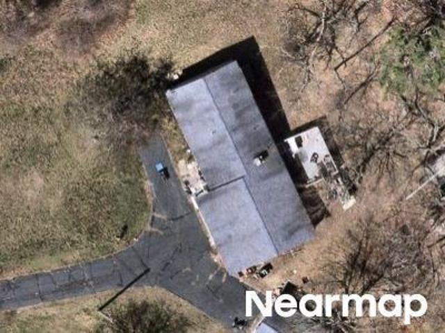Beachwood Ave