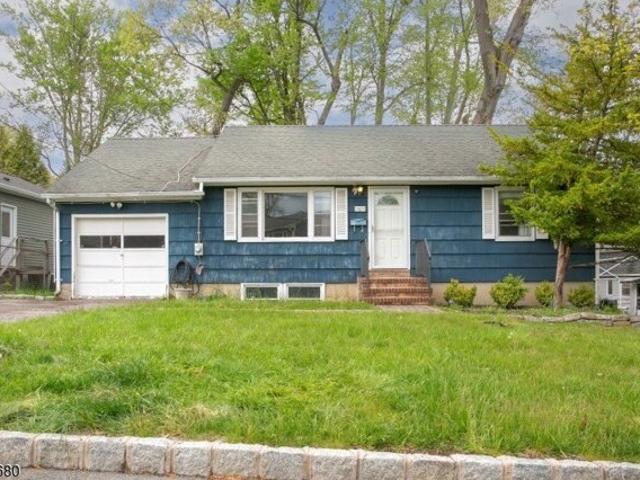 Beachwood Rd, Parsippany Troy Hills Township, Home For Sale