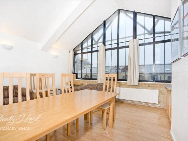 Beacon House, London 2 bed apartment to rent £2,250 pcm £519 pw
