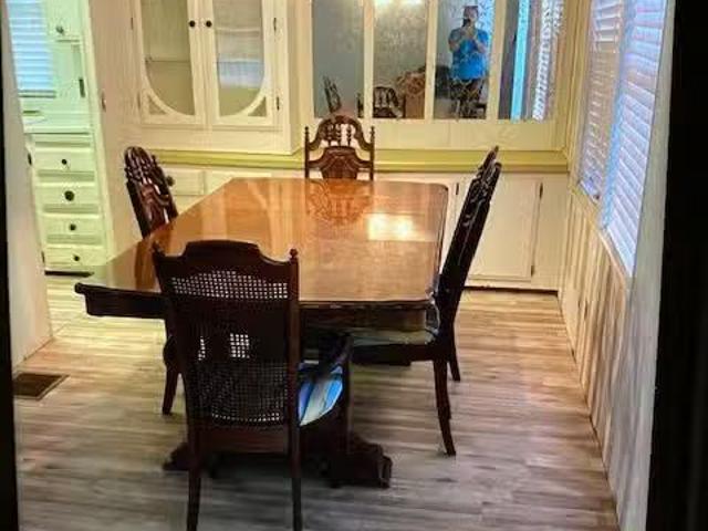 Beacon Hill Colony 225 Navigation Rd