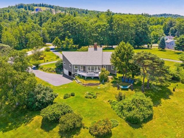Beacon Hill Rd, Gilford, Home For Sale