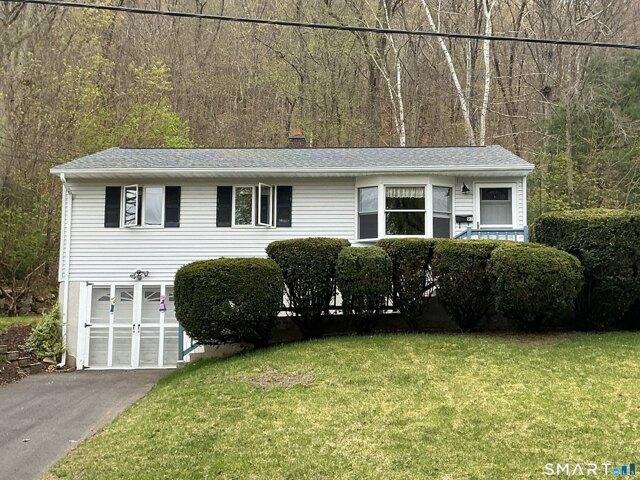 Beacon Manor Rd, Naugatuck, Home For Sale