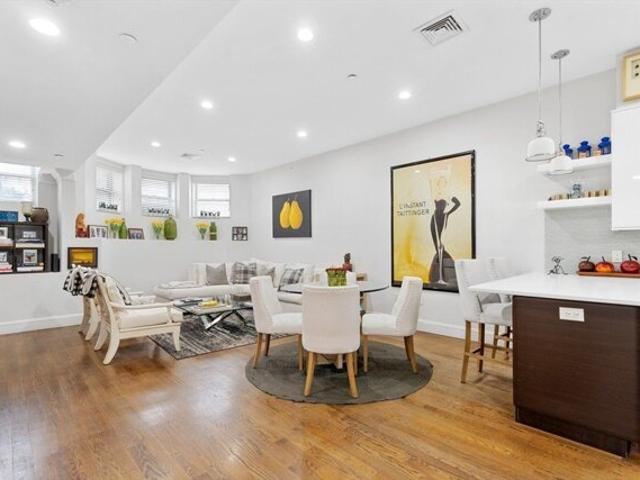Beacon St Apt,brookline, Condo For Sale