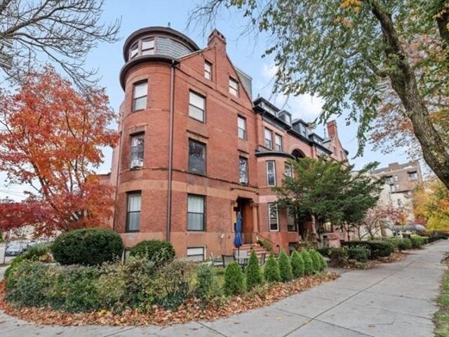 Beacon St Apt,brookline, Condo For Sale