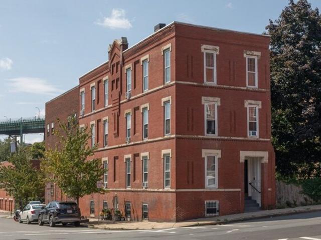 Beacon St Apt,chelsea, Condo For Sale