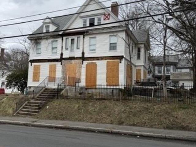 Beacon St, Lowell, Home For Sale
