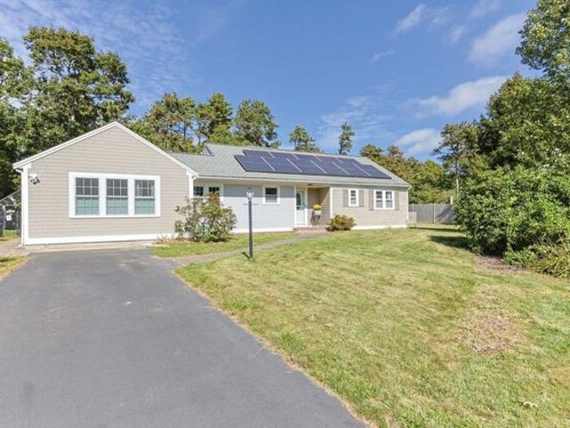 Beacon St, Yarmouth, Home For Sale