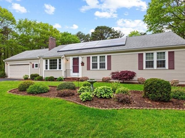 Beacon St, Yarmouth, Home For Sale
